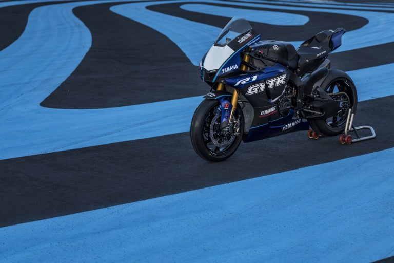 Kort getest: Yamaha R1 GYTR PRO - Motorrijder