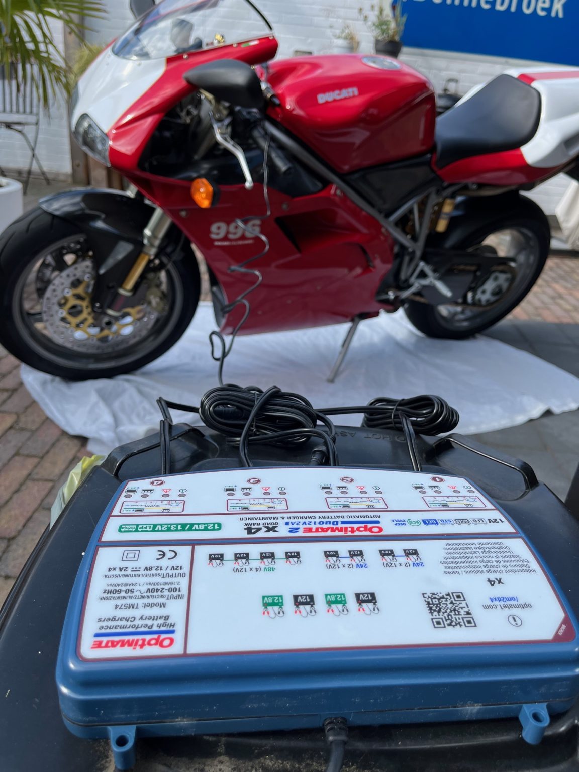 Producttest: Optimate 2 Duo 4-Bank - Motorrijder