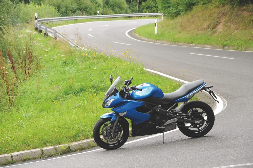 Tweedehands: Kawasaki ER6-f (2005-2017) - Motorrijder