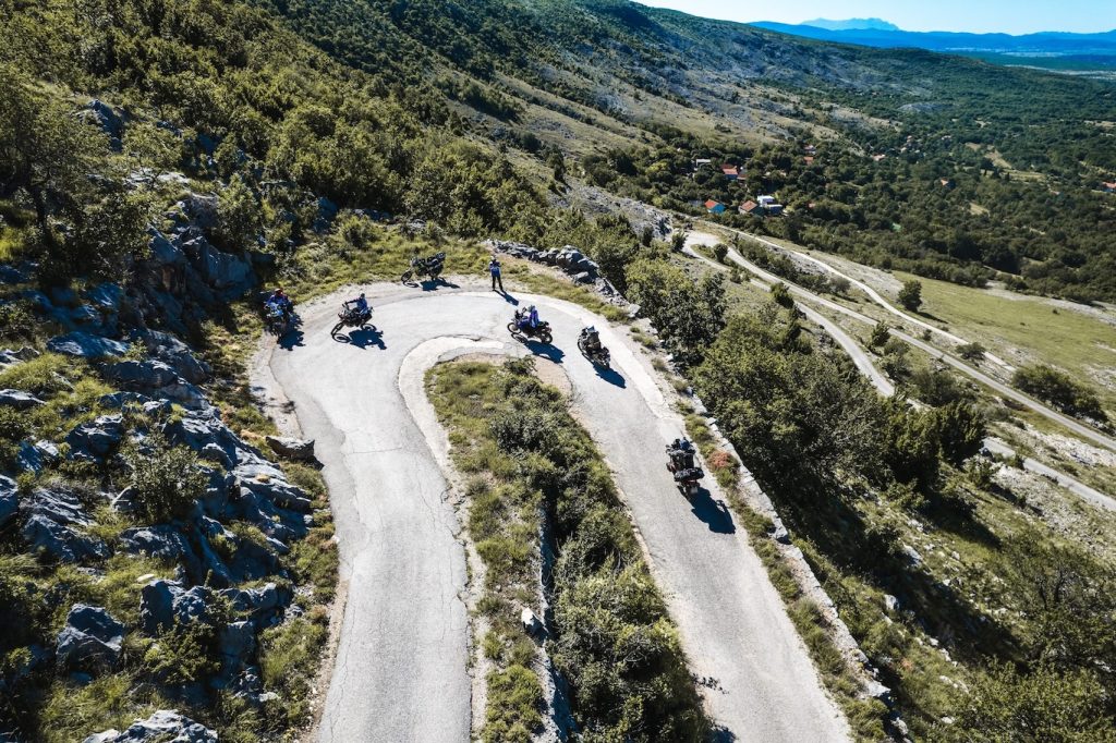 Ténéré Spirit Travel Trophy zet koers naar Montenegro - Motorrijder